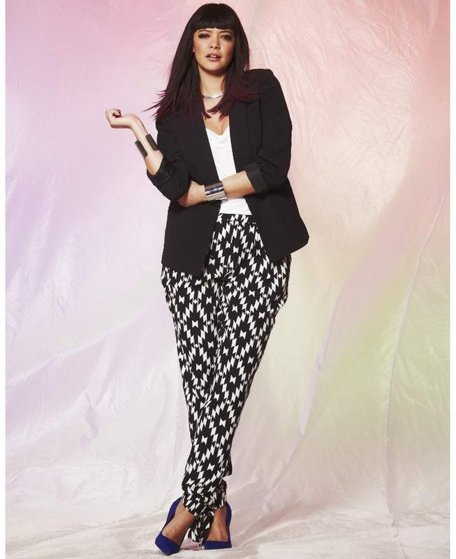 Simply Be Plus Size GEO PRINT PULL ON PANTS | The Curvy Fashionista