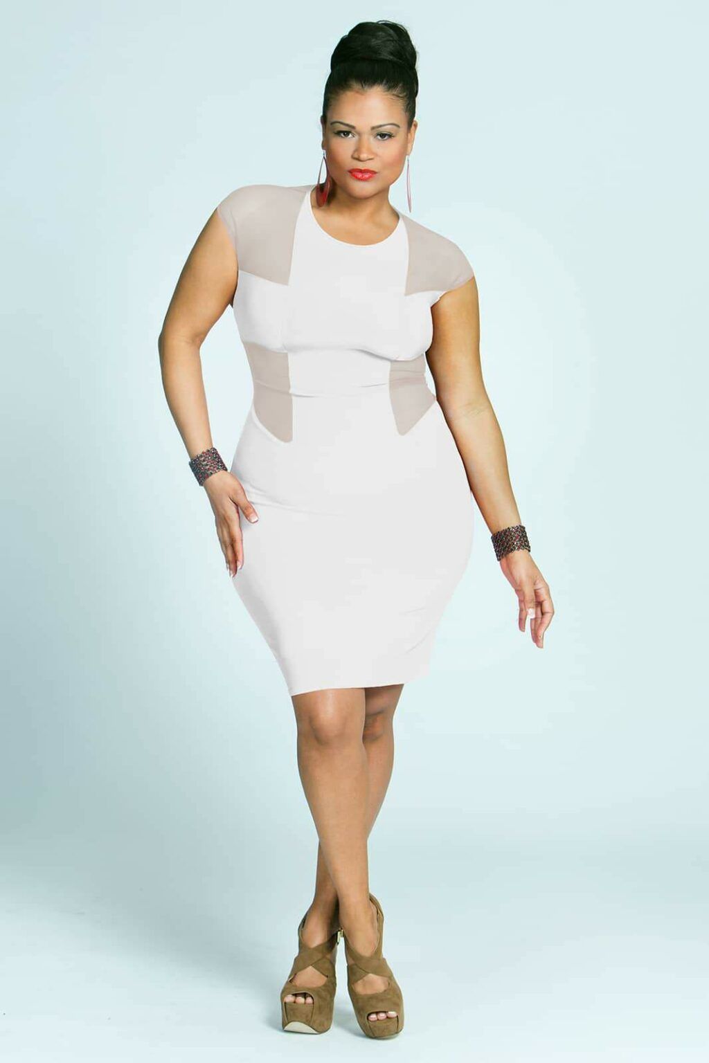 10 Plus Size Influencers for Style Inspiration