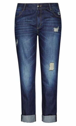 The 7 Plus Size Denim Must Haves in Your Closet | The Curvy Fashionista