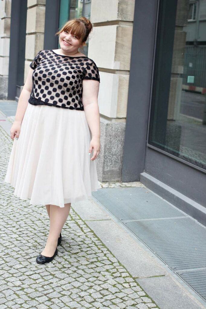 Top Model Life Lessons with Plus Size Muse Liris Crosse