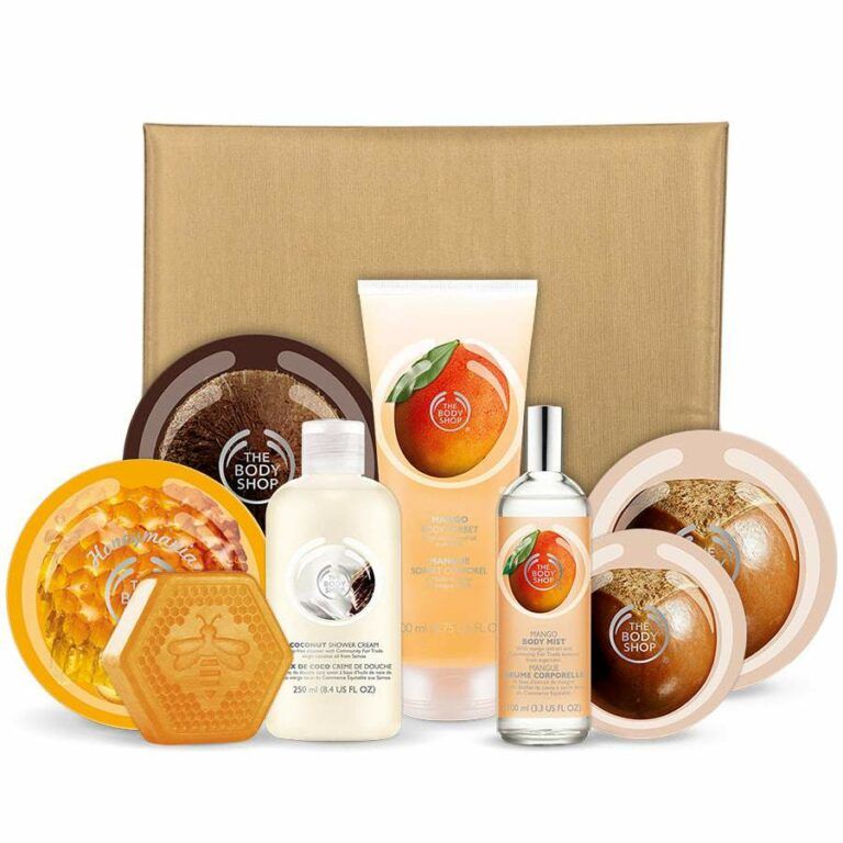The Body Shop bath set | The Curvy Fashionista