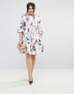 ASOS Curve Makes Us Look Great in this Summer Heat!