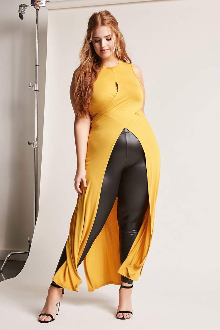 Plus Size Longline Cutout Tunic | The Curvy Fashionista