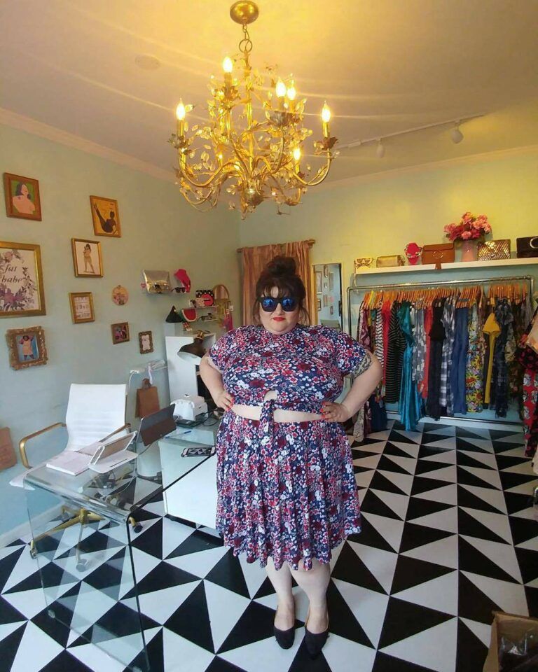 12 Plus Size Babes Over a Size 24, That You Should Know!