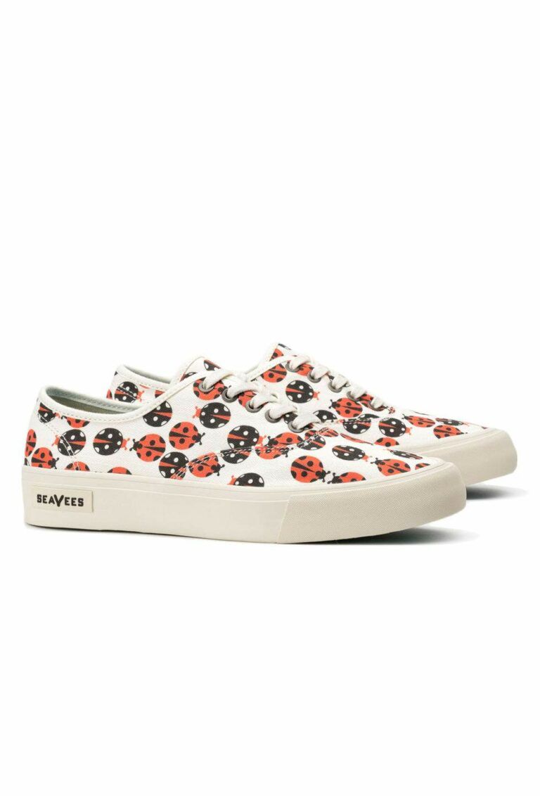 thelegendladybug | The Curvy Fashionista