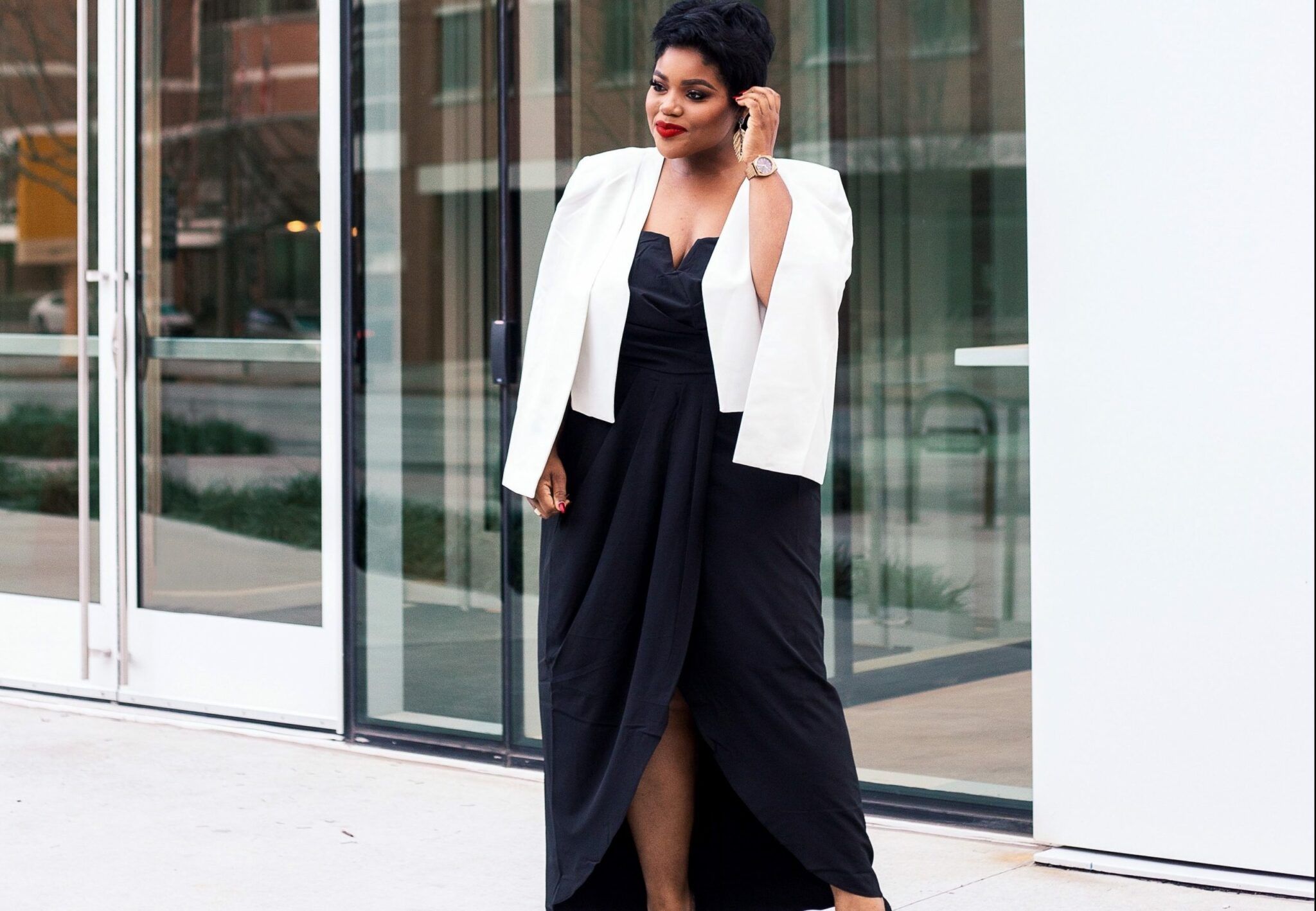 Blogger Life by Rhonda Shows off her Holiday Style at Nordstrom Rack!