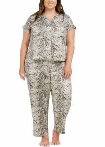 12 Plus Size Pajamas For Every Single Mood | The Curvy Fashionista