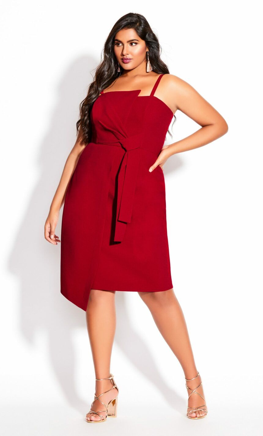 15 Red Plus Size Dresses Perfect for Valentine's Day!