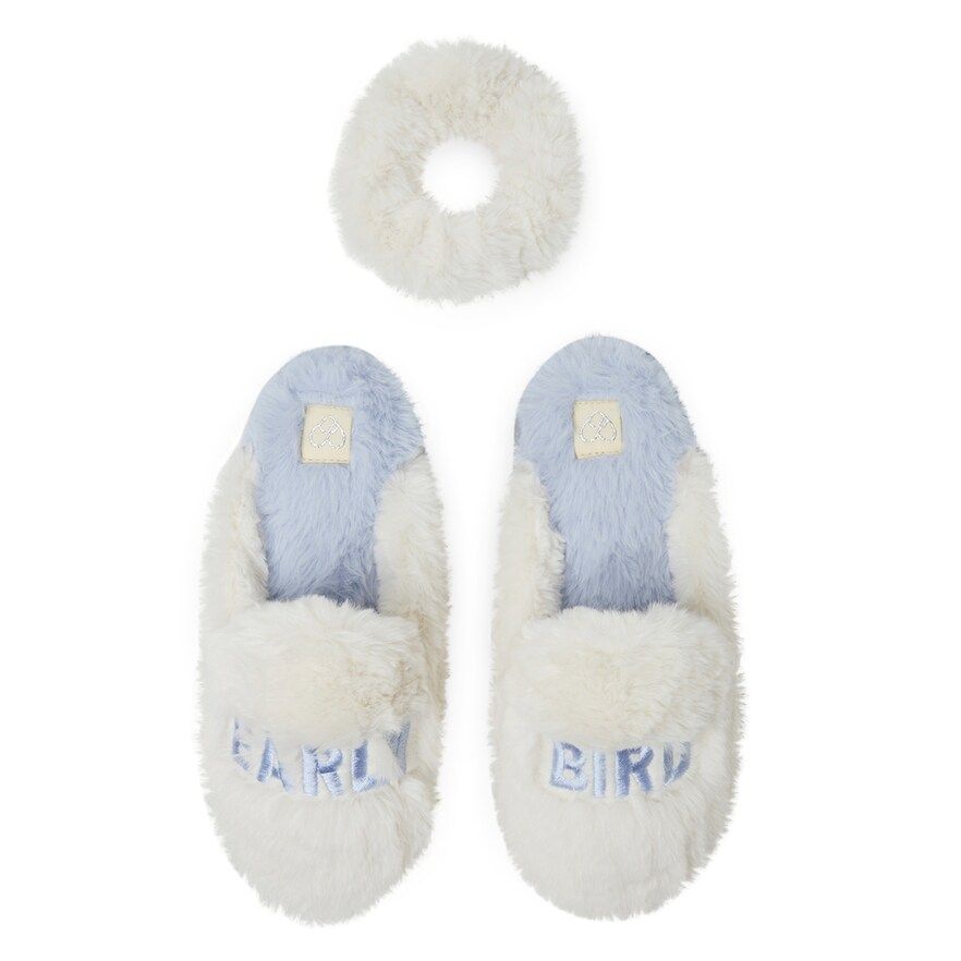 The Only House Slippers You’ll Need to Lounge (and Live) in Style