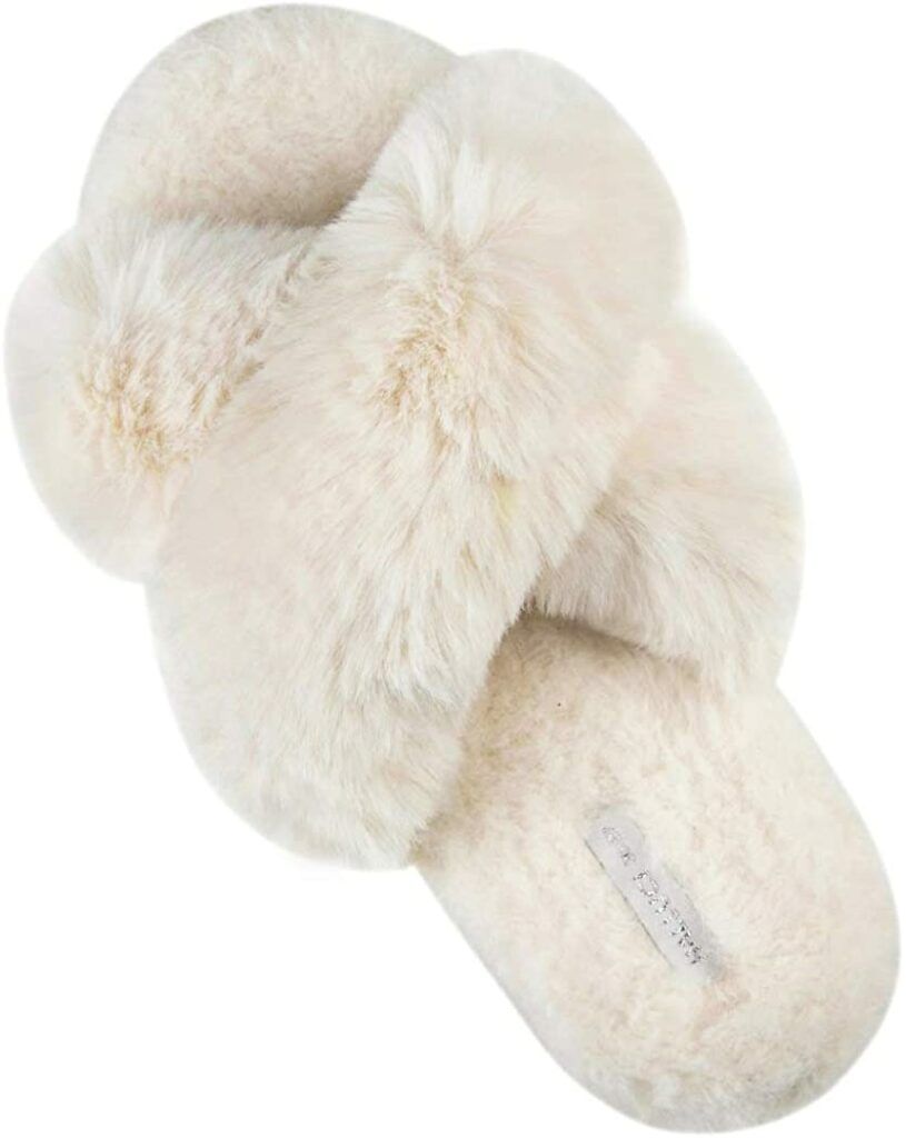 The Only House Slippers You’ll Need to Lounge (and Live) in Style