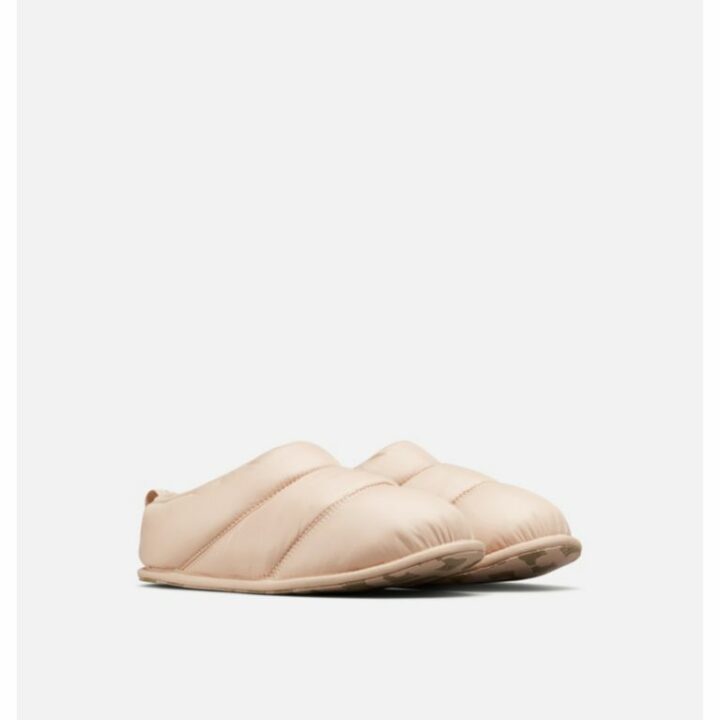 The Only House Slippers You’ll Need to Lounge (and Live) in Style