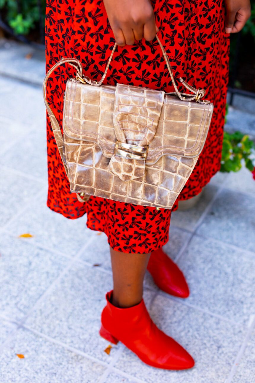 3 Tips for Styling Bold Patterns This Fall and Making Them Look Chic!