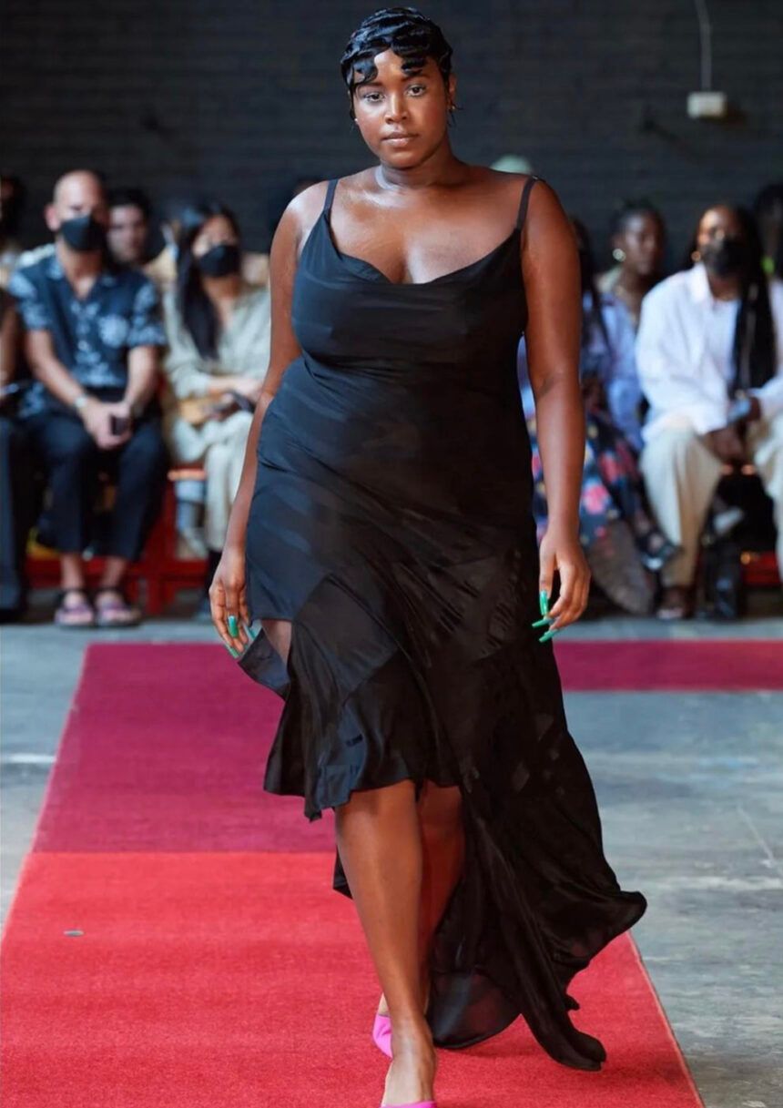 10 Standout NYFW 2021 Runway Stars and Looks | The Curvy Fashionista
