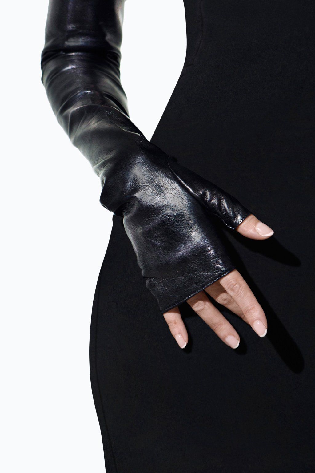 12 Plus Size Gloves To Add Drama Your Festive Holiday Looks
