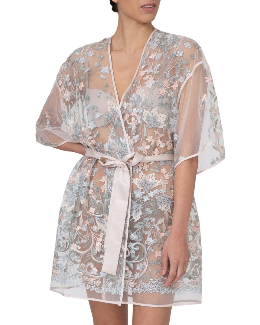 Spice it up with these 15 Sexy Plus Size Robes for Valentine's Day ...
