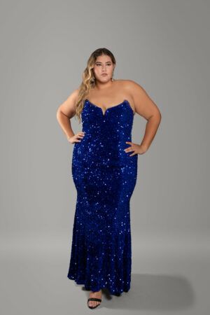 25 Perfectly Playful and Fun Plus Size Holiday Dresses to Keep on Your ...