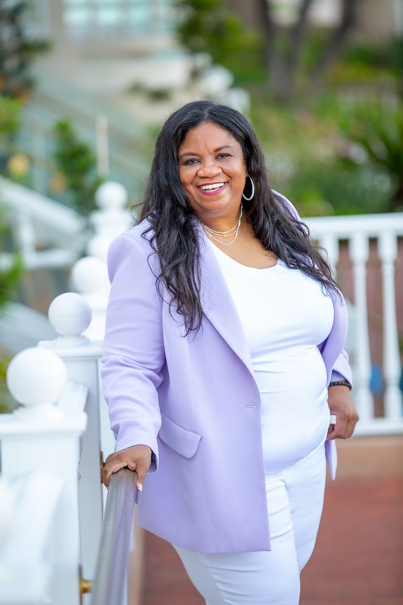 Picture Perfect! Here's 6 Tips You Should Know When Booking a Plus Size ...