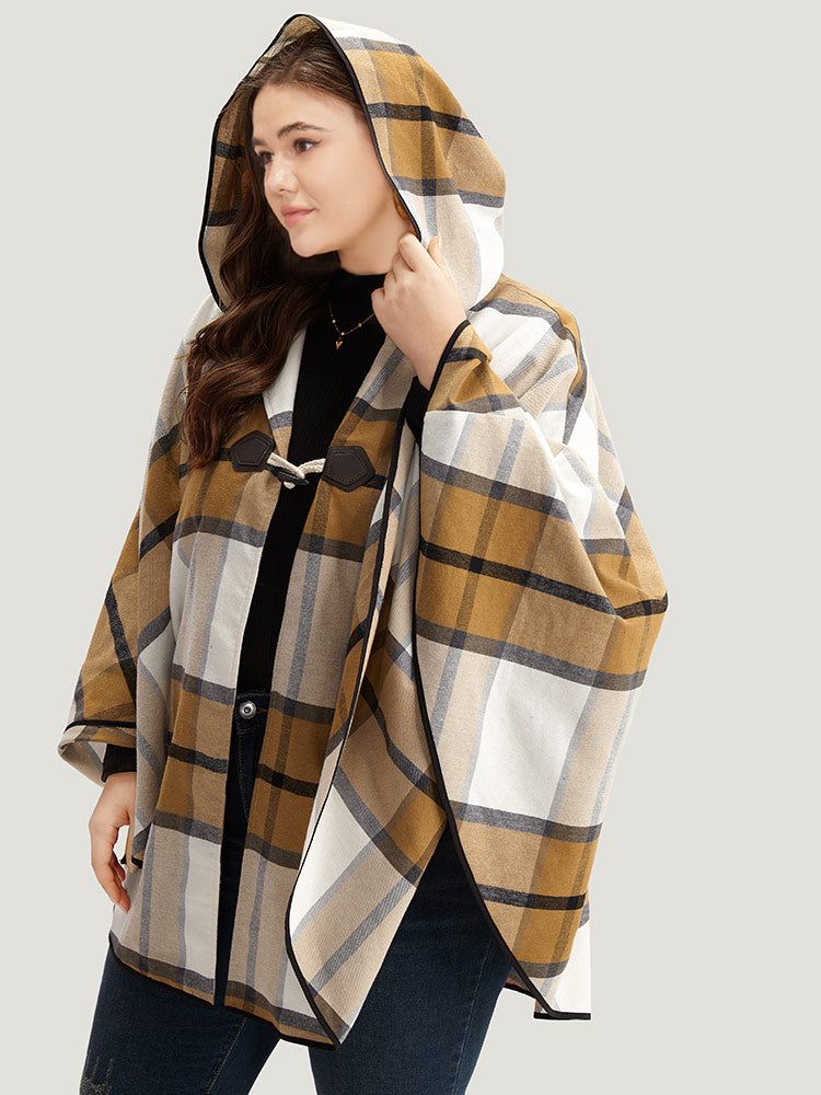 13 Gorgeous Plus Size Fall Capes That Will Make You Feel Elegant AF ...