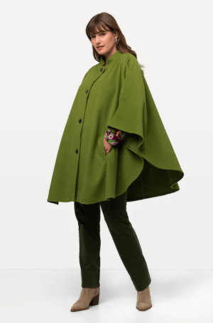 13 Gorgeous Plus Size Fall Capes That Will Make You Feel Elegant AF ...