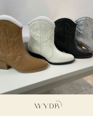 5 Brands With the Cutest Wide Width Shoes | The Curvy Fashionista