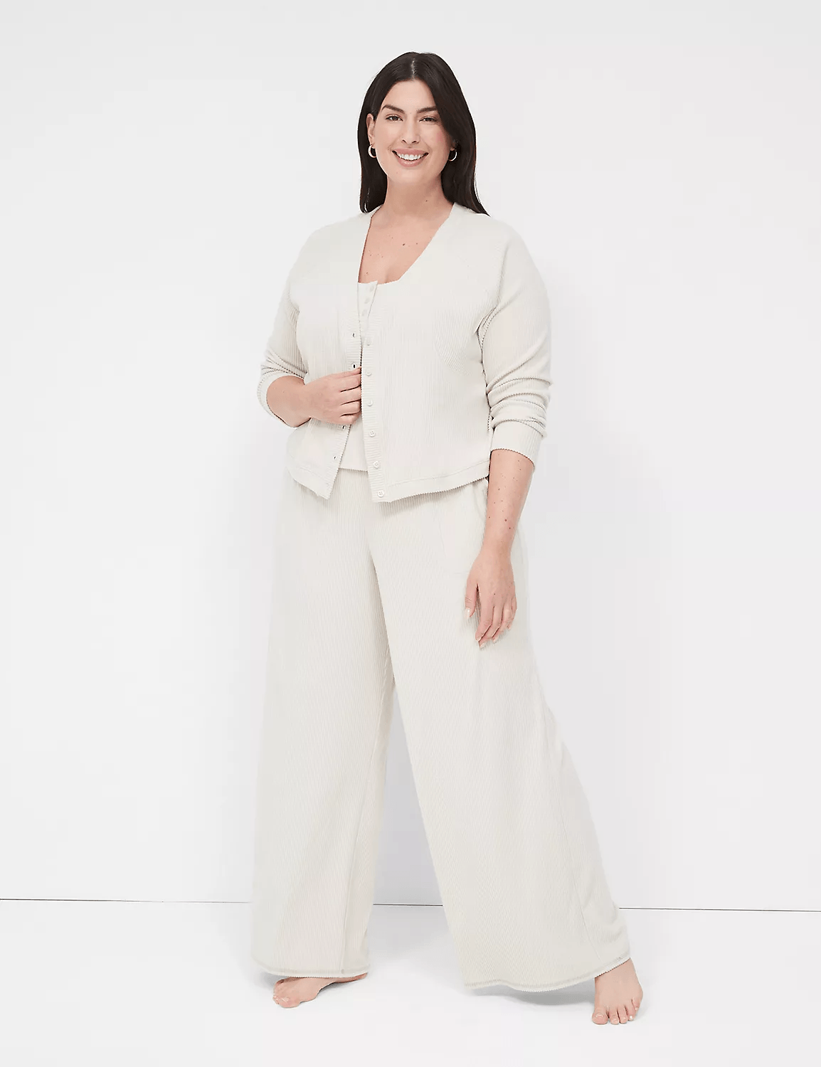 10 Cozy and Hella Soft Winter Plus Size Loungewear Finds!