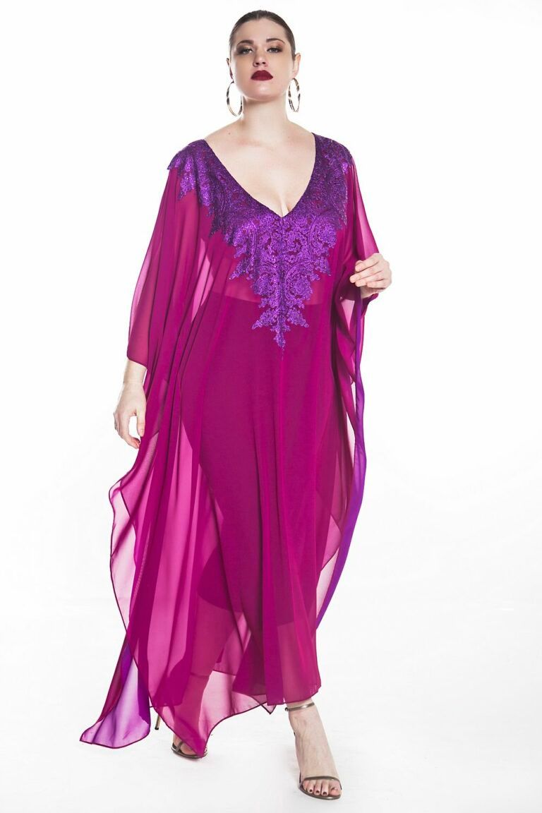 7 Plus Size Beach Outfit Ideas That'll Make You A True Sea Star