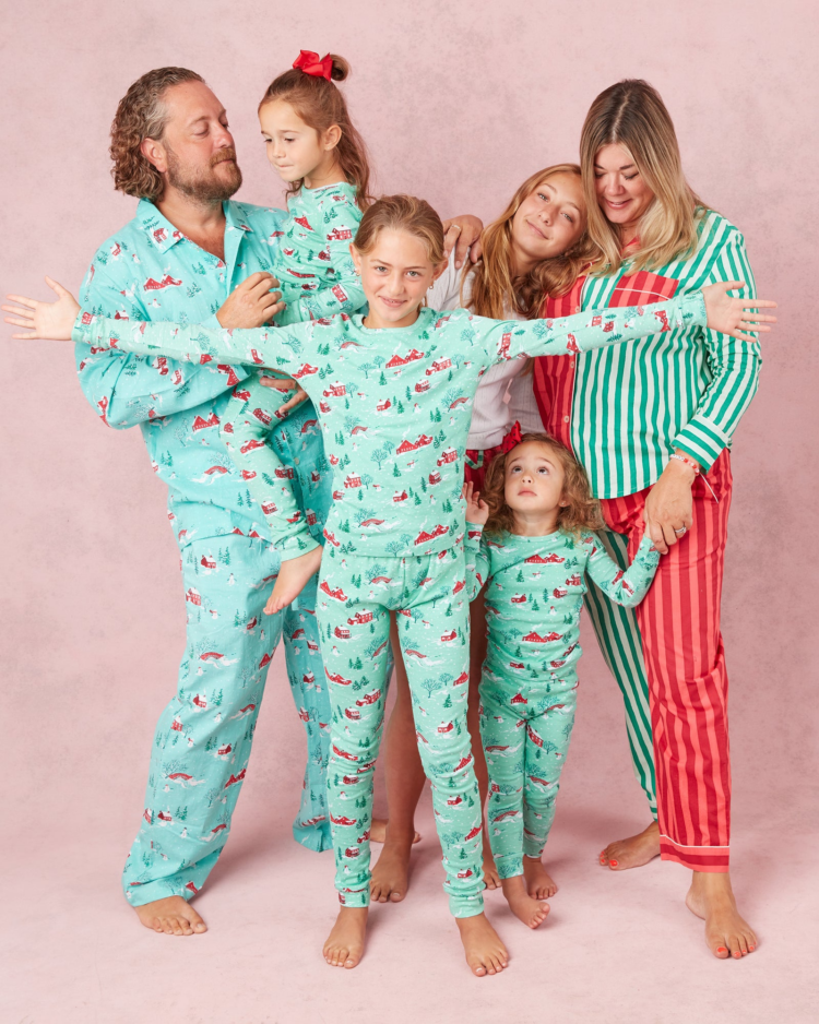 13 Places Where You Can Score Matching Plus Size Family Pajamas!