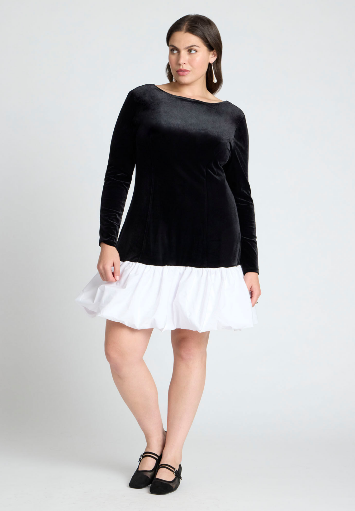 Here are 15 Plus Size Velvet Pieces to Rock For The Holiday Season!