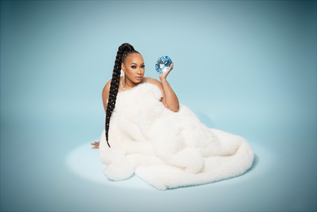 Monique Cartwright Is Claiming Space: A Plus Size Model Spotlight on ...